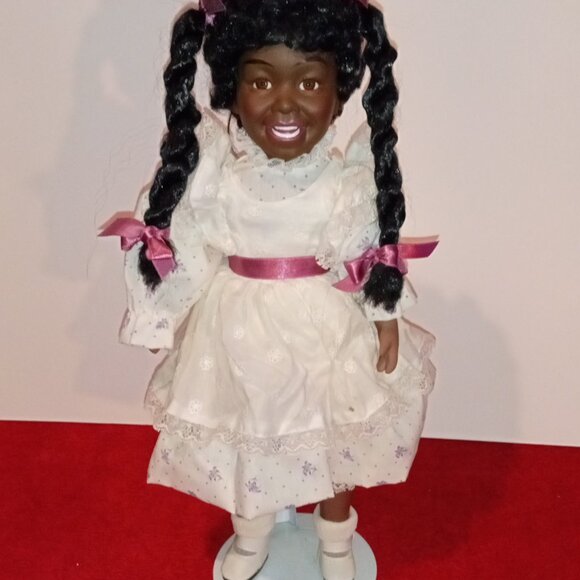 DYNESTY DOLL COLECTION | Accents | Gorgeous Africian American Alexis ...